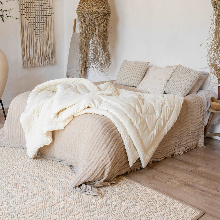 Ковдра вовняна зимова Wool купити недорого у Києві Україні Домашній текстиль Moona